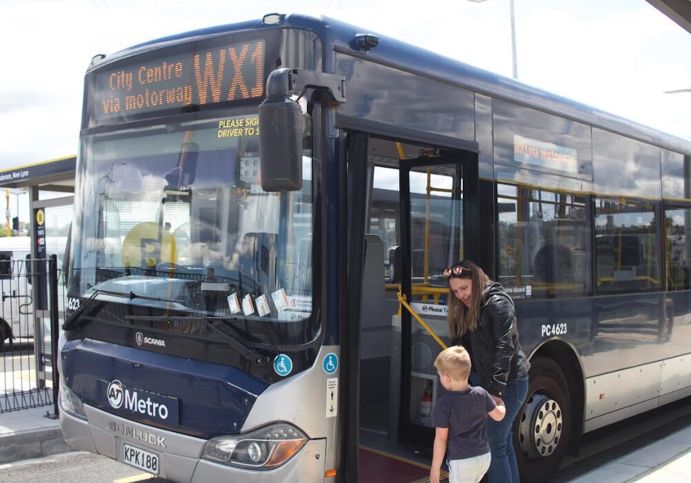 New bus services ride on time for West Auckland - Inside Government NZ