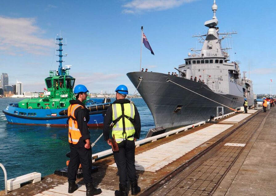 Navy frigate headed to Middle East criminal disruption effort - Inside ...