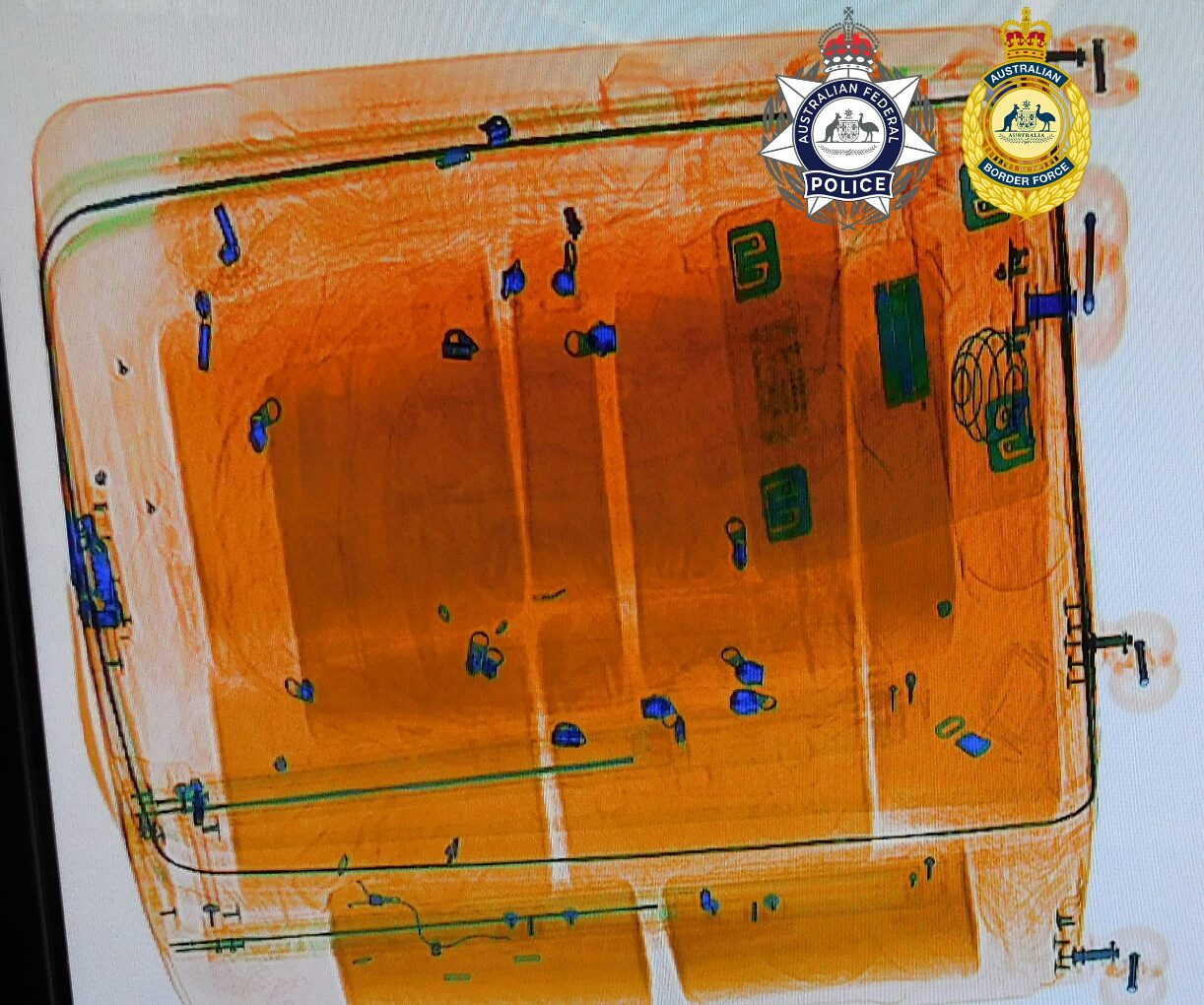 Australian authorities issue warning to potential young drug couriers ...